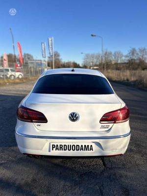 White Volkswagen CC / Passat CC 2016 in Panevezys, with an engine capacity of 1.97 L and mileage of 275 thousand km for 10000 €, photo 8 on AUTOMOTO.COM.LV