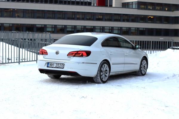 Белый Фольксваген CC / Passat CC 2015 в Рига, объемом двигателя 1.40 л и пробегом 144 тыс. км за 8680 €, фото 2 на AUTOMOTO.COM.LV
