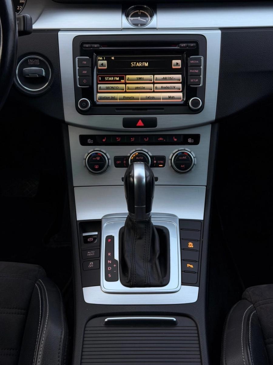 White Volkswagen CC / Passat CC 2015 in Riga, with an engine capacity of 1.40 L and mileage of 144 thousand km for 8680 €, photo 13 on AUTOMOTO.COM.LV