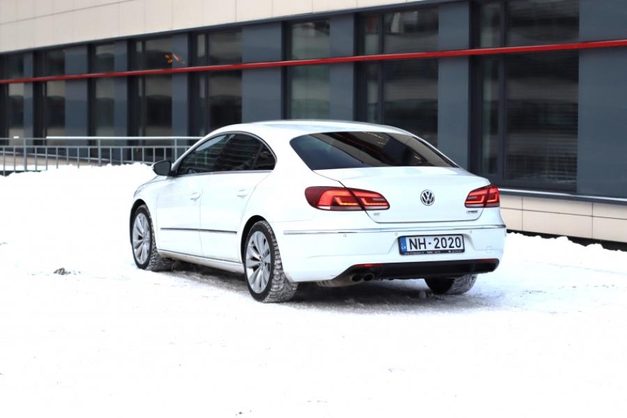 White Volkswagen CC / Passat CC 2015 in Riga, with an engine capacity of 1.40 L and mileage of 144 thousand km for 8680 €, photo 18 on AUTOMOTO.COM.LV