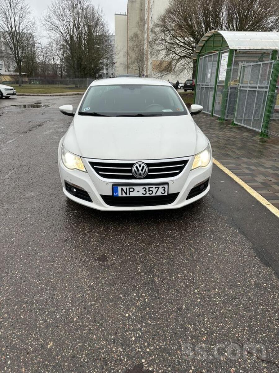 White Volkswagen CC / Passat CC 2008 in Riga, with an engine capacity of 2.00 L and mileage of 405 thousand km for 5800 €, photo 1 on AUTOMOTO.COM.LV
