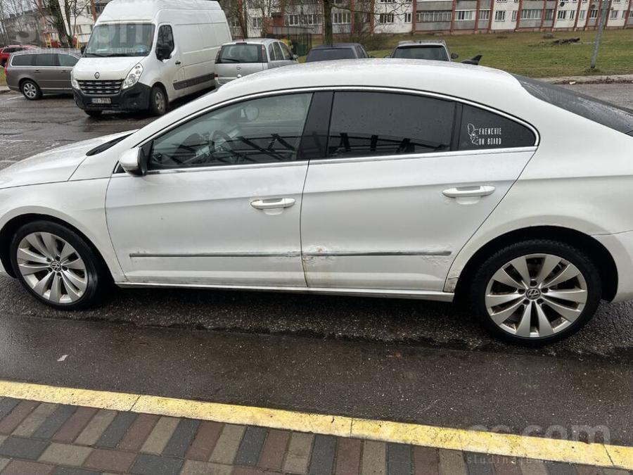 White Volkswagen CC / Passat CC 2008 in Riga, with an engine capacity of 2.00 L and mileage of 405 thousand km for 5800 €, photo 2 on AUTOMOTO.COM.LV