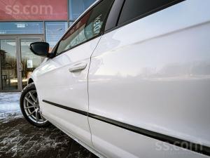 Белый Фольксваген CC / Passat CC 2008 в Рига, объемом двигателя 1.80 л и пробегом 267 тыс. км за 2950 €, фото 5 на AUTOMOTO.COM.LV