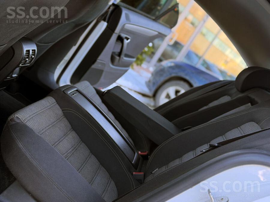 Белый Фольксваген CC / Passat CC 2008 в Рига, объемом двигателя 1.80 л и пробегом 267 тыс. км за 2950 €, фото 13 на AUTOMOTO.COM.LV