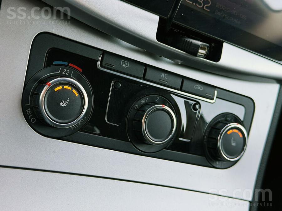 Белый Фольксваген CC / Passat CC 2008 в Рига, объемом двигателя 1.80 л и пробегом 267 тыс. км за 2950 €, фото 19 на AUTOMOTO.COM.LV