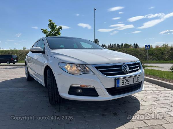 White Volkswagen CC / Passat CC 2010 in Tallinn, with an engine capacity of 2.00 L and mileage of 328 thousand km for 4499 €, photo 5 on AUTOMOTO.COM.LV
