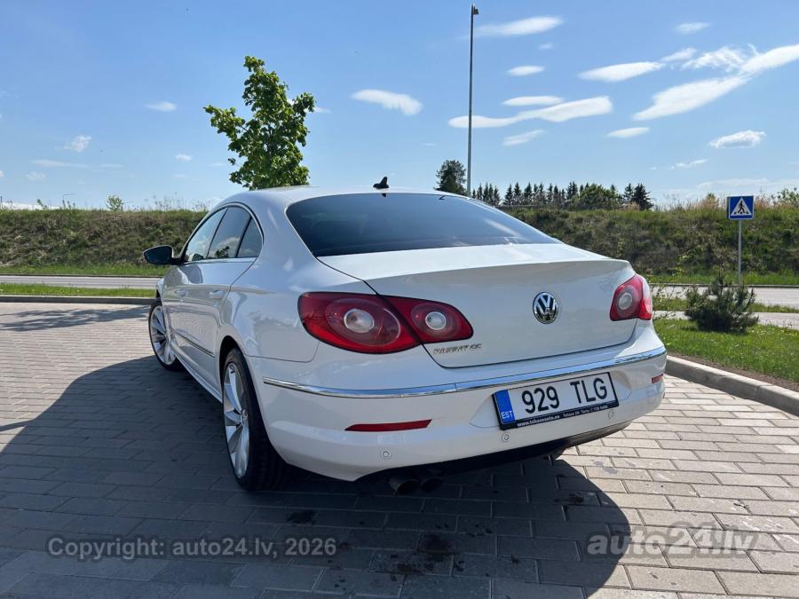 Balts Volkswagen CC / Passat CC 2010 Tallina, ar dzinēja tilpumu 2.00 L un nobraukumu 328 tūkst. km par 4499 €, foto 8 vietnē AUTOMOTO.COM.LV