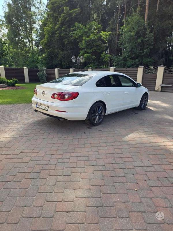 Balts Volkswagen CC / Passat CC 2011 Viļņa, ar dzinēja tilpumu 1.97 L un nobraukumu 289 tūkst. km par 4300 €, foto 3 vietnē AUTOMOTO.COM.LV