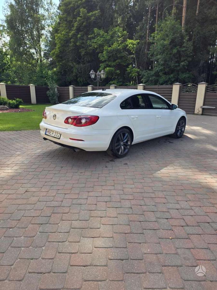 Balts Volkswagen CC / Passat CC 2011 Viļņa, ar dzinēja tilpumu 1.97 L un nobraukumu 289 tūkst. km par 4300 €, foto 4 vietnē AUTOMOTO.COM.LV