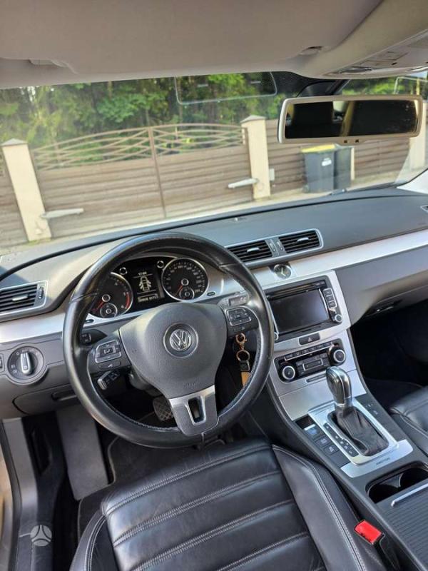 Balts Volkswagen CC / Passat CC 2011 Viļņa, ar dzinēja tilpumu 1.97 L un nobraukumu 289 tūkst. km par 4300 €, foto 8 vietnē AUTOMOTO.COM.LV