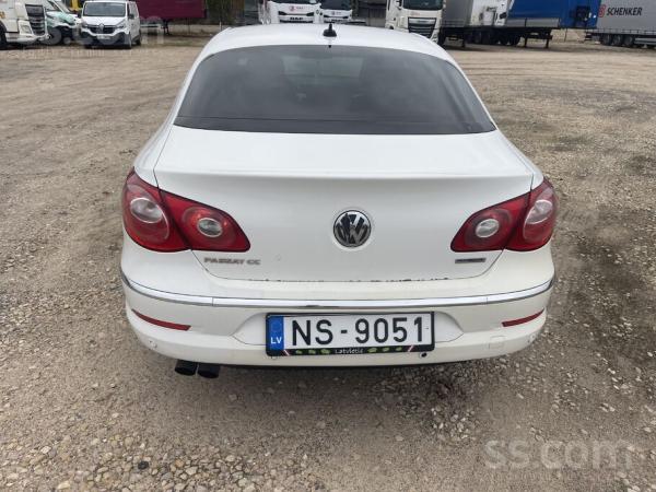 Balts Volkswagen CC / Passat CC 2011 Rīga, ar dzinēja tilpumu 2.00 L un nobraukumu 0 tūkst. km par 3100 €, foto 5 vietnē AUTOMOTO.COM.LV