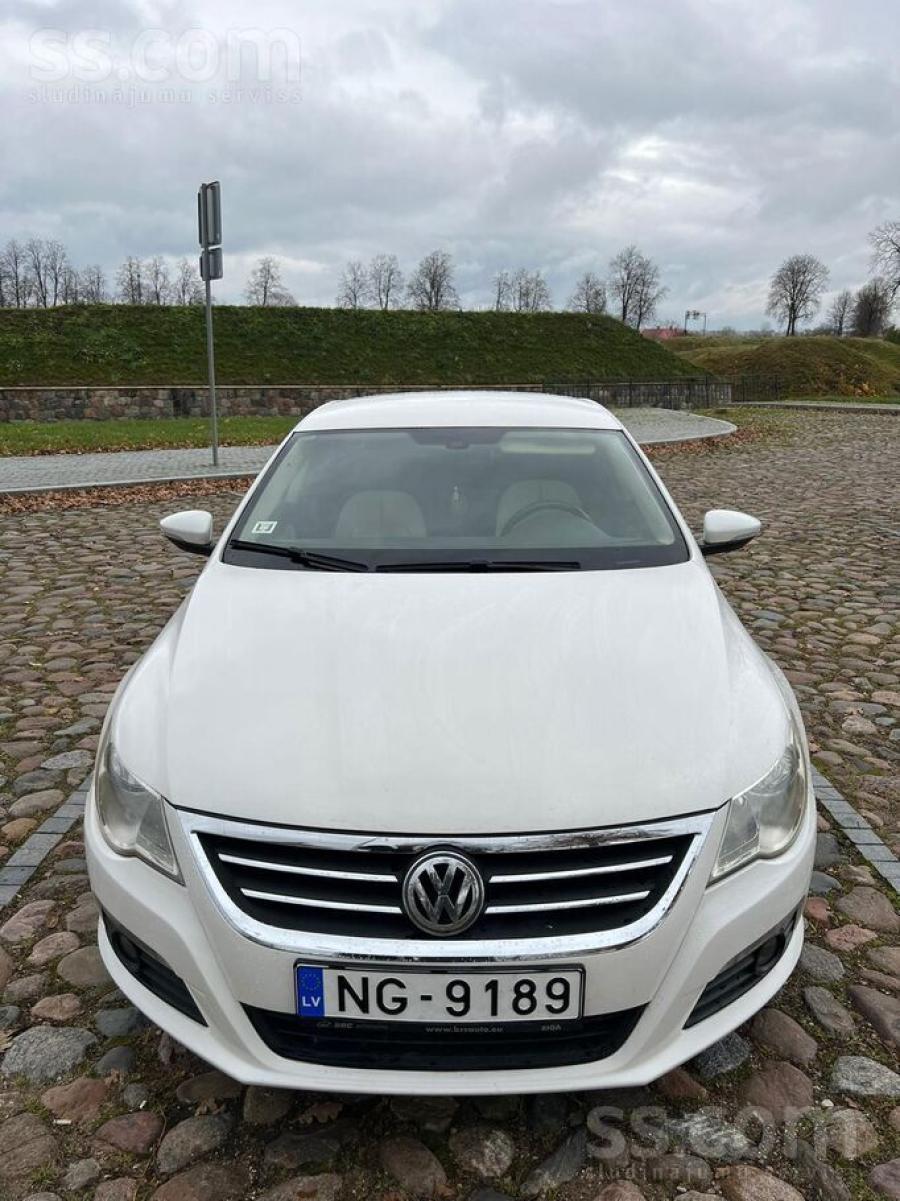 Белый Фольксваген CC / Passat CC 2011 в Даугавпилс, объемом двигателя 2.00 л и пробегом 151 тыс. км за 7000 €, фото 4 на AUTOMOTO.COM.LV