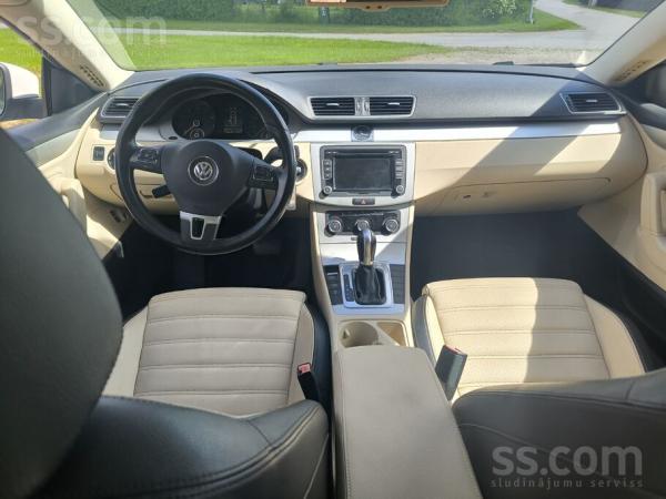 White Volkswagen CC / Passat CC 2012 in Talsi, with an engine capacity of 2.00 L and mileage of 144 thousand km for 3290 €, photo 6 on AUTOMOTO.COM.LV