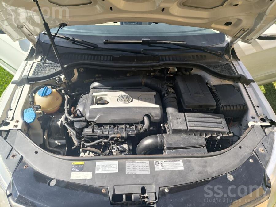 Balts Volkswagen CC / Passat CC 2012 Talsi, ar dzinēja tilpumu 2.00 L un nobraukumu 144 tūkst. km par 3290 €, foto 13 vietnē AUTOMOTO.COM.LV