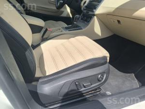 Balts Volkswagen CC / Passat CC 2012 Talsi, ar dzinēja tilpumu 2.00 L un nobraukumu 144 tūkst. km par 3290 €, foto 14 vietnē AUTOMOTO.COM.LV