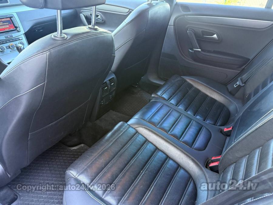 Белый Фольксваген CC / Passat CC 2012 в Таллин, объемом двигателя 2.00 л и пробегом 382 тыс. км за 3999 €, фото 11 на AUTOMOTO.COM.LV