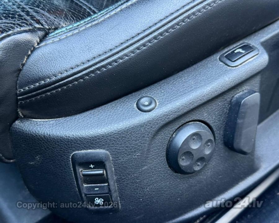 Белый Фольксваген CC / Passat CC 2012 в Таллин, объемом двигателя 2.00 л и пробегом 382 тыс. км за 3999 €, фото 12 на AUTOMOTO.COM.LV