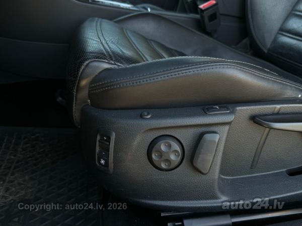 Balts Volkswagen CC / Passat CC 2012 Keila, ar dzinēja tilpumu 2.00 L un nobraukumu 0 tūkst. km par 8500 €, foto 9 vietnē AUTOMOTO.COM.LV