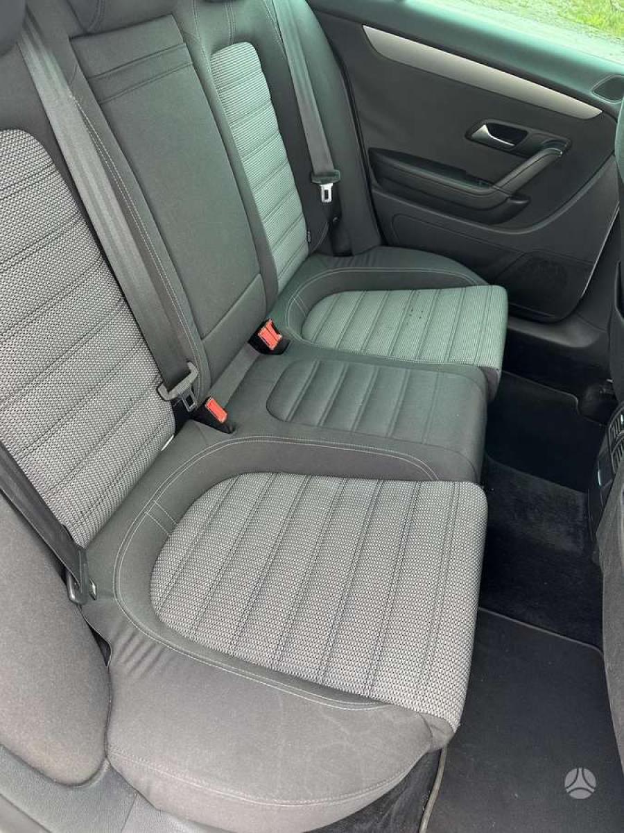 Balts Volkswagen CC / Passat CC 2012 Utena, ar dzinēja tilpumu 1.97 L un nobraukumu 313 tūkst. km par 3950 €, foto 9 vietnē AUTOMOTO.COM.LV