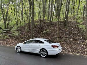 White Volkswagen CC / Passat CC 2013 in Kaunas, with an engine capacity of 2.00 L and mileage of 221 thousand km for 7200 €, photo  on AUTOMOTO.COM.LV