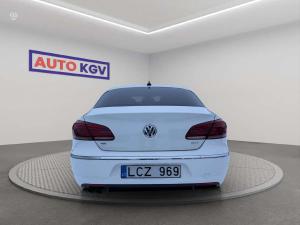 White Volkswagen CC / Passat CC 2013 in Kaunas, with an engine capacity of 2.00 L and mileage of 221 thousand km for 8499 €, photo 4 on AUTOMOTO.COM.LV