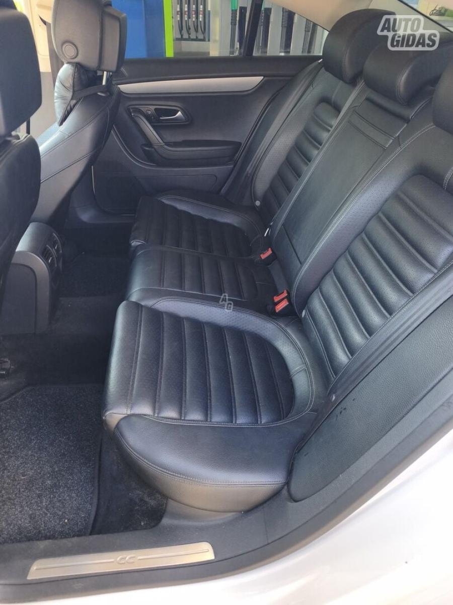 Balts Volkswagen CC / Passat CC 2013 Viļņa, ar dzinēja tilpumu 2.00 L un nobraukumu 366 tūkst. km par 4300 €, foto 9 vietnē AUTOMOTO.COM.LV