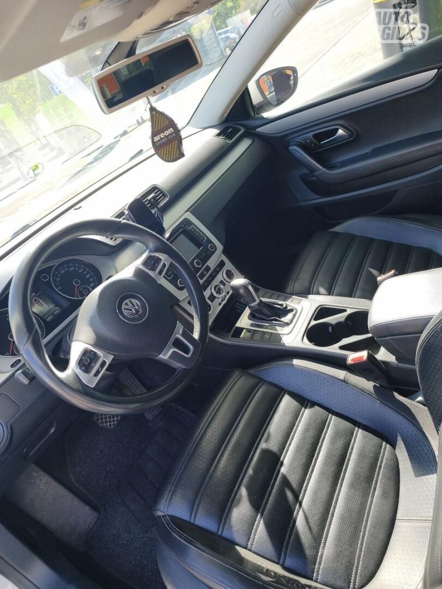 Balts Volkswagen CC / Passat CC 2013 Viļņa, ar dzinēja tilpumu 2.00 L un nobraukumu 366 tūkst. km par 2500 €, foto 7 vietnē AUTOMOTO.COM.LV