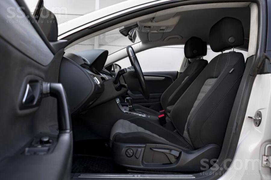 Balts Volkswagen CC / Passat CC 2013 Rīga, ar dzinēja tilpumu 2.00 L un nobraukumu 262 tūkst. km par 6990 €, foto 10 vietnē AUTOMOTO.COM.LV