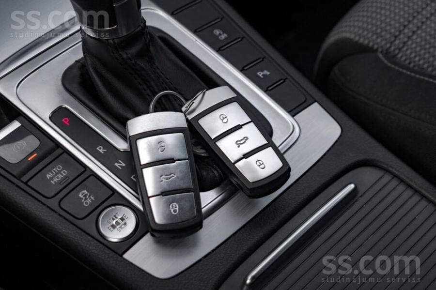 Balts Volkswagen CC / Passat CC 2013 Rīga, ar dzinēja tilpumu 2.00 L un nobraukumu 262 tūkst. km par 6990 €, foto 28 vietnē AUTOMOTO.COM.LV