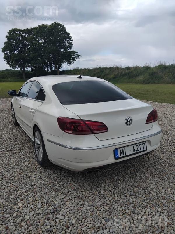 White Volkswagen CC / Passat CC 2013 in Kuldiga, with an engine capacity of 2.00 L and mileage of 357 thousand km for 4500 €, photo 2 on AUTOMOTO.COM.LV