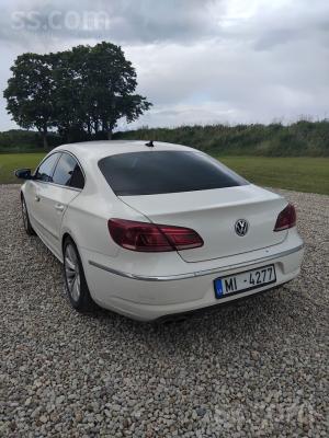 White Volkswagen CC / Passat CC 2013 in Kuldiga, with an engine capacity of 2.00 L and mileage of 357 thousand km for 4500 €, photo 3 on AUTOMOTO.COM.LV