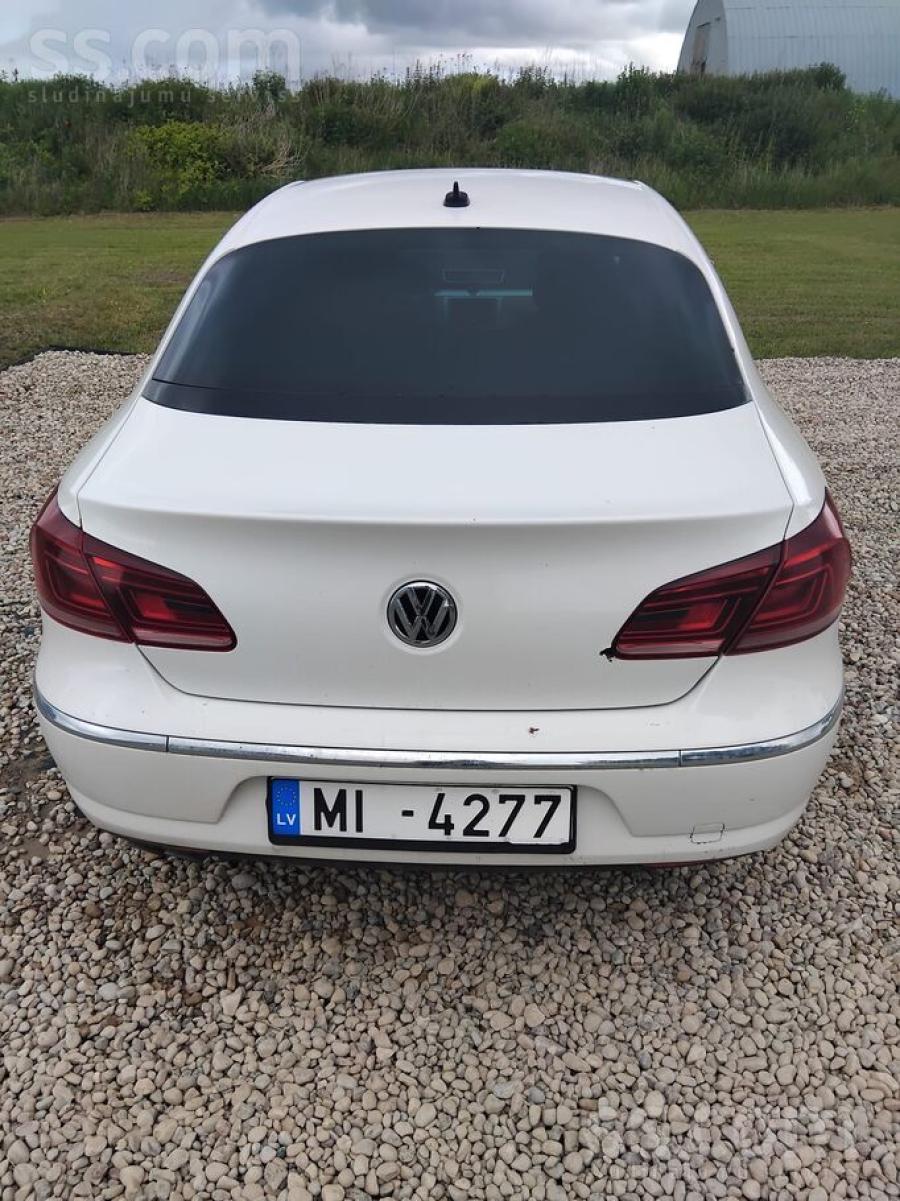 White Volkswagen CC / Passat CC 2013 in Kuldiga, with an engine capacity of 2.00 L and mileage of 357 thousand km for 4500 €, photo 5 on AUTOMOTO.COM.LV