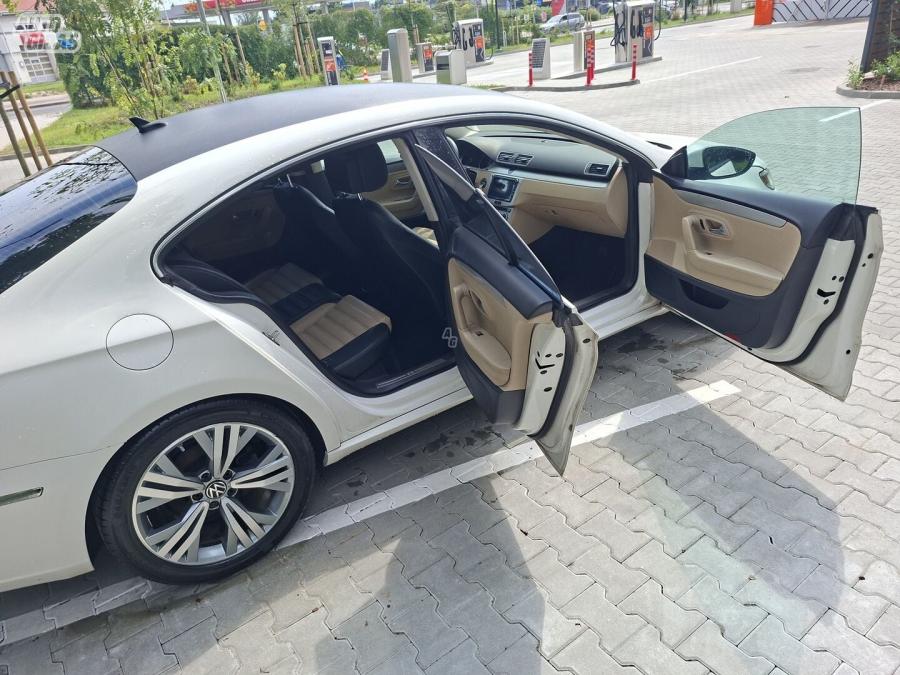 White Volkswagen CC / Passat CC 2013 in Vilnius, with an engine capacity of 2.00 L and mileage of 170 thousand km for 6700 €, photo 5 on AUTOMOTO.COM.LV