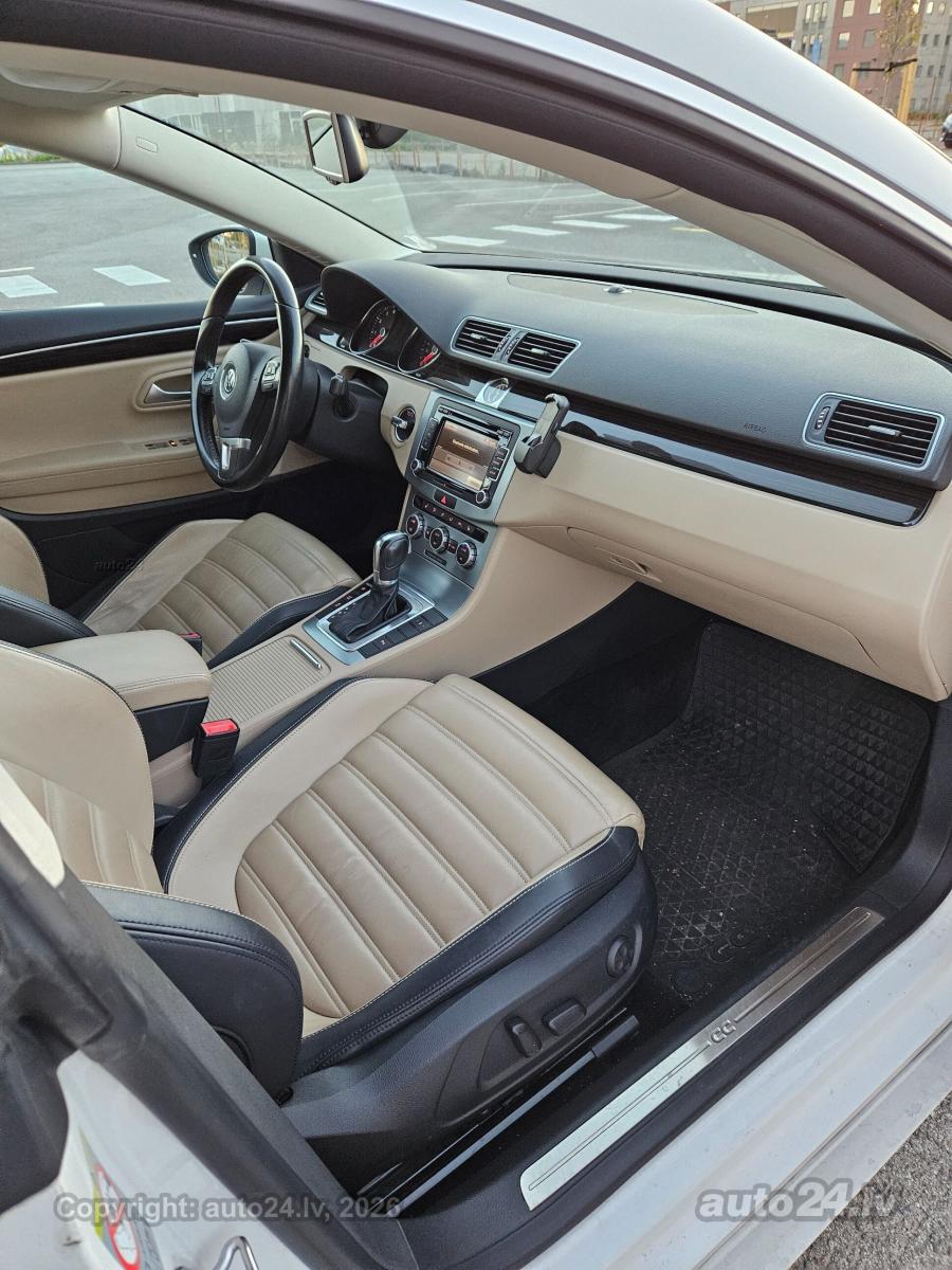 Balts Volkswagen CC / Passat CC 2013 Tallina, ar dzinēja tilpumu 2.00 L un nobraukumu 254 tūkst. km par 7200 €, foto 11 vietnē AUTOMOTO.COM.LV