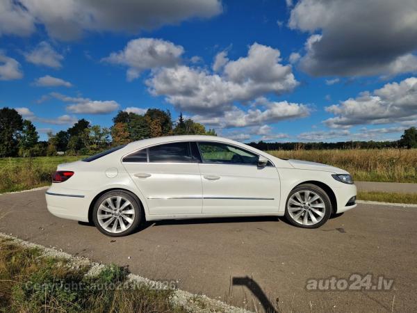 White Volkswagen CC / Passat CC 2015 in Tallinn, with an engine capacity of 1.40 L and mileage of 237 thousand km for 8900 €, photo 7 on AUTOMOTO.COM.LV