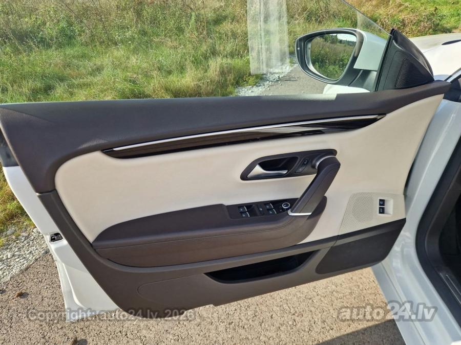 Белый Фольксваген CC / Passat CC 2015 в Таллин, объемом двигателя 1.40 л и пробегом 237 тыс. км за 8900 €, фото 13 на AUTOMOTO.COM.LV