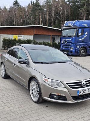 Yellow Volkswagen CC / Passat CC 2009 in Vilnius, with an engine capacity of 3.60 L and mileage of 310 thousand km for 5200 €, photo 9 on AUTOMOTO.COM.LV