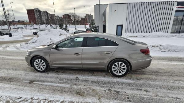 Yellow Volkswagen CC / Passat CC 2013 in Vilnius, with an engine capacity of 2.00 L and mileage of 179 thousand km for 5990 €, photo 6 on AUTOMOTO.COM.LV