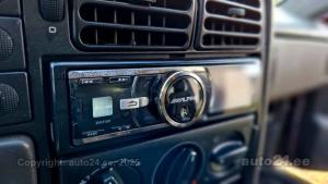 Red Volkswagen Corrado 1994 in Tallinn, with an engine capacity of 2.00 L and mileage of 281 thousand km for 7800 €, photo 11 on AUTOMOTO.COM.LV