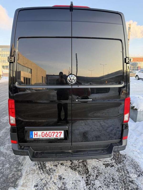 Melns Volkswagen Crafter 2019 Jonava, ar dzinēja tilpumu 2.00 L un nobraukumu 239 tūkst. km par 17500 €, foto 6 vietnē AUTOMOTO.COM.LV