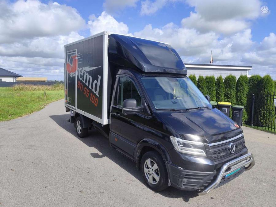 Black Volkswagen Crafter 2020 in Klaipeda, with an engine capacity of 1.97 L and mileage of 363 thousand km for 10900 €, photo 7 on AUTOMOTO.COM.LV