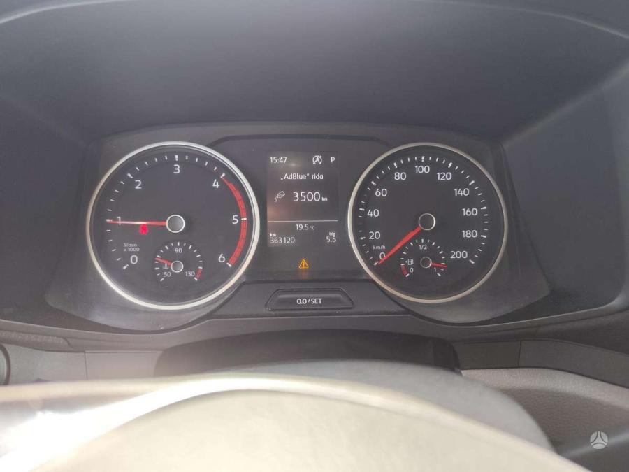 Black Volkswagen Crafter 2020 in Klaipeda, with an engine capacity of 1.97 L and mileage of 363 thousand km for 10900 €, photo 20 on AUTOMOTO.COM.LV