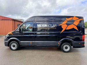 Black Volkswagen Crafter 2020 in Kaunas, with an engine capacity of 1.97 L and mileage of 207 thousand km for 10300 €, photo 3 on AUTOMOTO.COM.LV