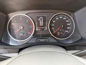 Black Volkswagen Crafter 2020 in Kaunas, with an engine capacity of 1.97 L and mileage of 207 thousand km for 10300 €, photo 13 on AUTOMOTO.COM.LV