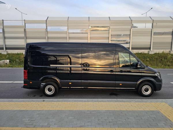 Melns Volkswagen Crafter 2021 Marijampole, ar dzinēja tilpumu 2.00 L un nobraukumu 170 tūkst. km par 18900 €, foto 4 vietnē AUTOMOTO.COM.LV