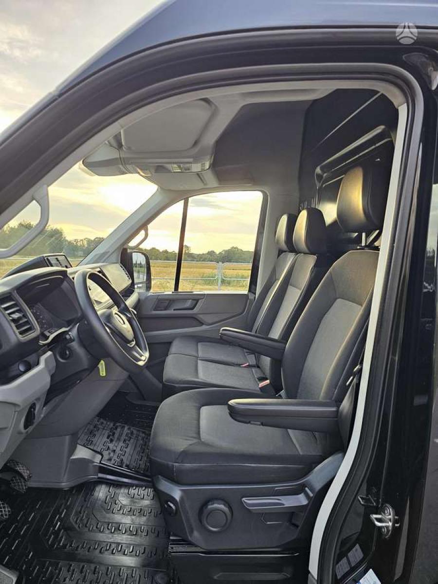 Black Volkswagen Crafter 2021 in Marijampole, with an engine capacity of 2.00 L and mileage of 170 thousand km for 18900 €, photo 27 on AUTOMOTO.COM.LV