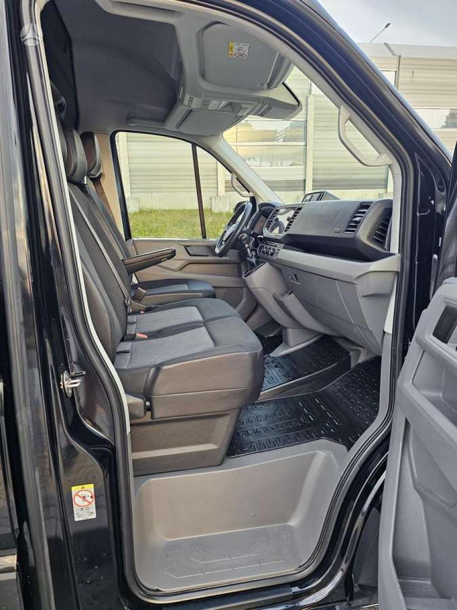 Black Volkswagen Crafter 2021 in Marijampole, with an engine capacity of 2.00 L and mileage of 170 thousand km for 18900 €, photo 28 on AUTOMOTO.COM.LV