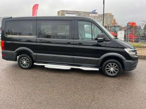 Melns Volkswagen Crafter 2022 Panevēža, ar dzinēja tilpumu 2.00 L un nobraukumu 239 tūkst. km par 28900 €, foto 3 vietnē AUTOMOTO.COM.LV