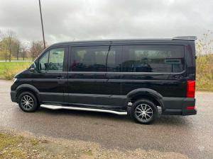 Melns Volkswagen Crafter 2022 Panevēža, ar dzinēja tilpumu 2.00 L un nobraukumu 239 tūkst. km par 28900 €, foto 7 vietnē AUTOMOTO.COM.LV