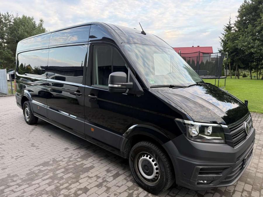 Melns Volkswagen Crafter 2023 Jonava, ar dzinēja tilpumu 2.00 L un nobraukumu 165 tūkst. km par 23300 €, foto 3 vietnē AUTOMOTO.COM.LV
